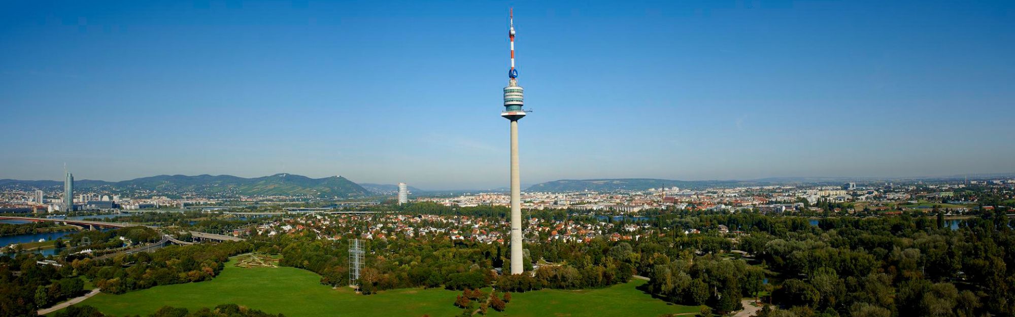 Danube Tower Tickets | Vienna Attractions | Big Bus Tours