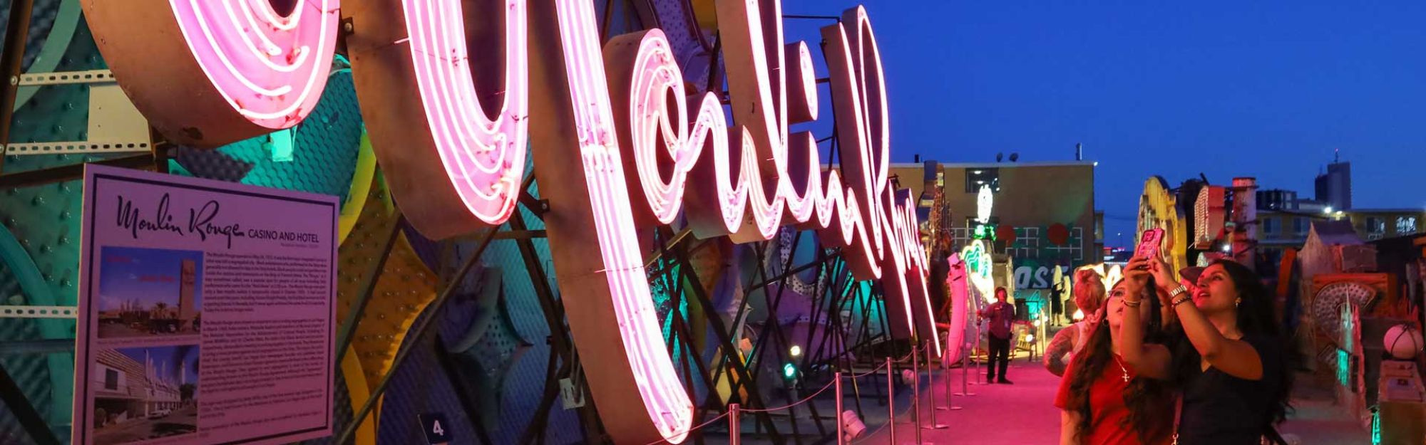 Neon Museum Night Tour | Las Vegas | Big Bus Tours