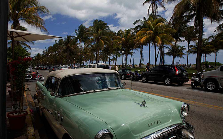 Miami Touristic Bus | Hop-On Hop-Off | Big Bus Tours